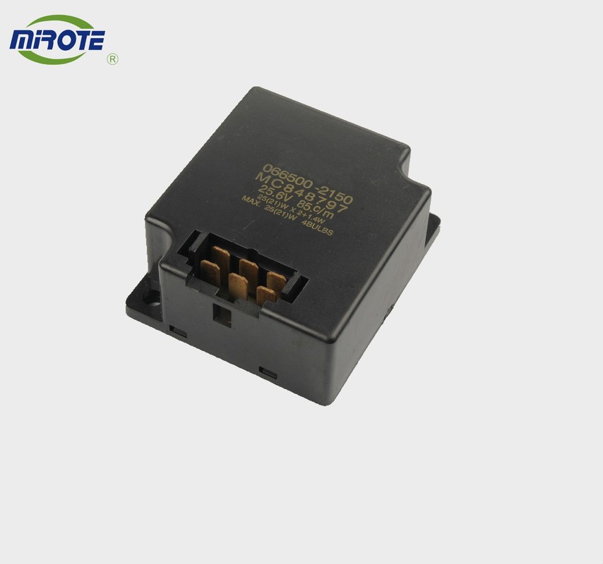 Black Small Size Electronic Led Flasher 85 Times 066500-2080 MC-848790 ...